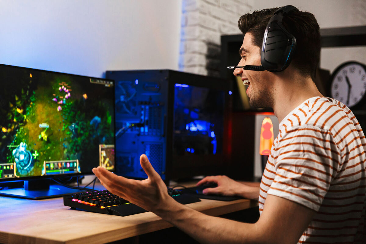 How gaming can improve your memory, focus, and problem-solving skills ...
