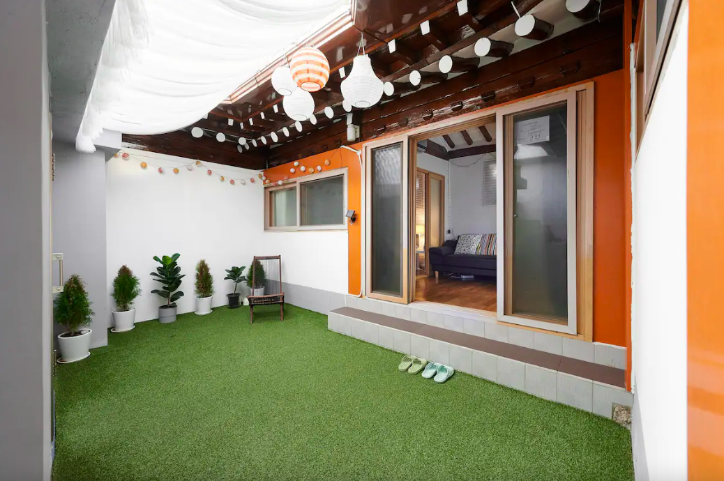 5 hanok houses under $205/night in Seoul, South Korea, for a stay like ...